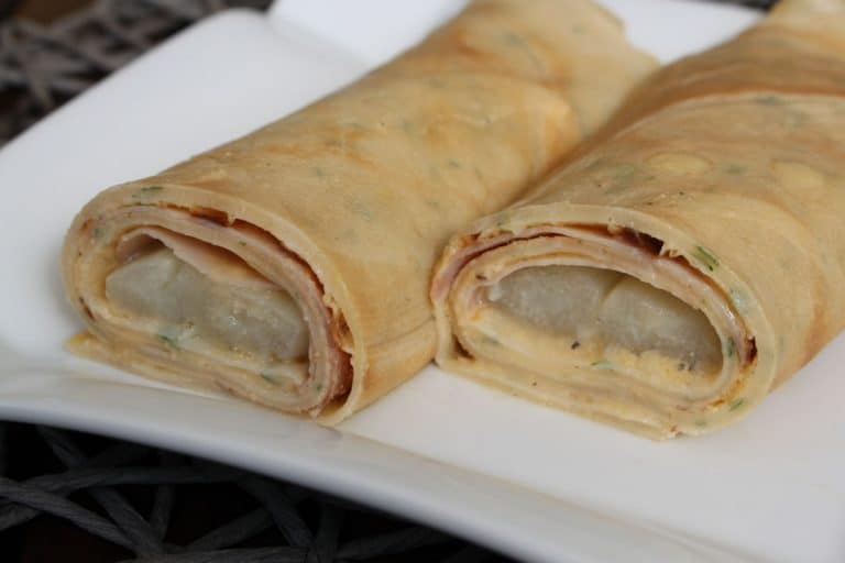 Crêpes mit Spargel, Sauce Hollandaise und Schinken | Futterattacke.de